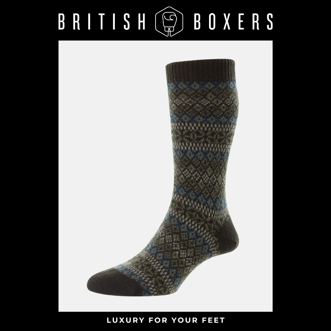 Cashmere Socks: Everyday Indulgence for Your Feet