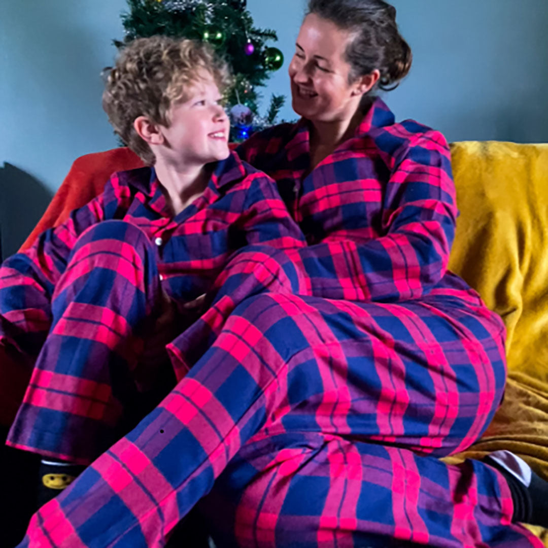 Chilling with Lucas – Cosy Winter Essentials for the Whole Family